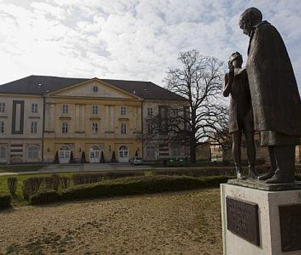 800 milliós felújítás indul a körmendi Batthyány-kastélyban - alon.hu