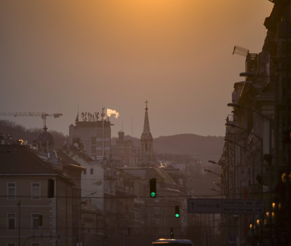 Naplemente Budapesten - alon.hu