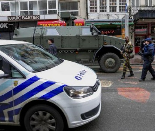 Rálőttek a rendőrökre egy házkutatás során Brüsszelben - alon.hu