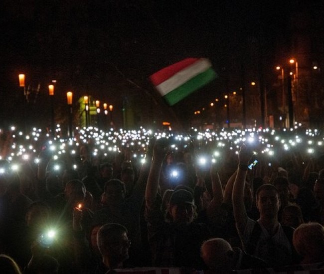 Hatalmas lesz a mai CEU-tüntetés Budapesten - alon.hu