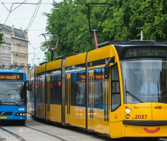 Gyorsabb, csendesebb és tisztább villamosok járnak a Nagykörúton - alon.hu