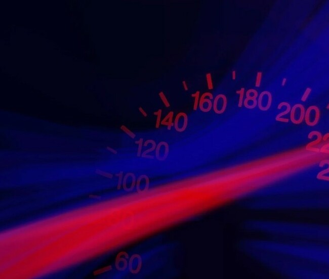Hol tekintheti meg a gyorshajtásról készült traffipax-fotót online ...