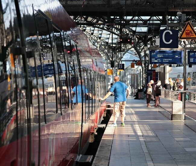 Így utazhatsz az Adriára 2025 nyarán – Menetrend és indulási napok az ...