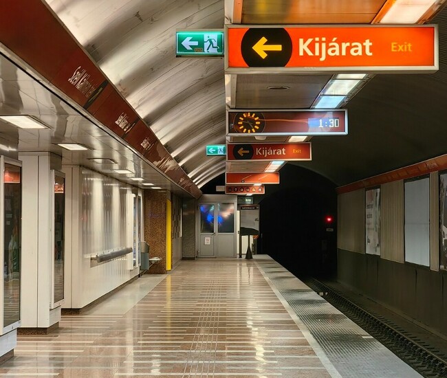 Rövidített útvonalon jár Budapesten a 2-es metró hétvégén - alon.hu